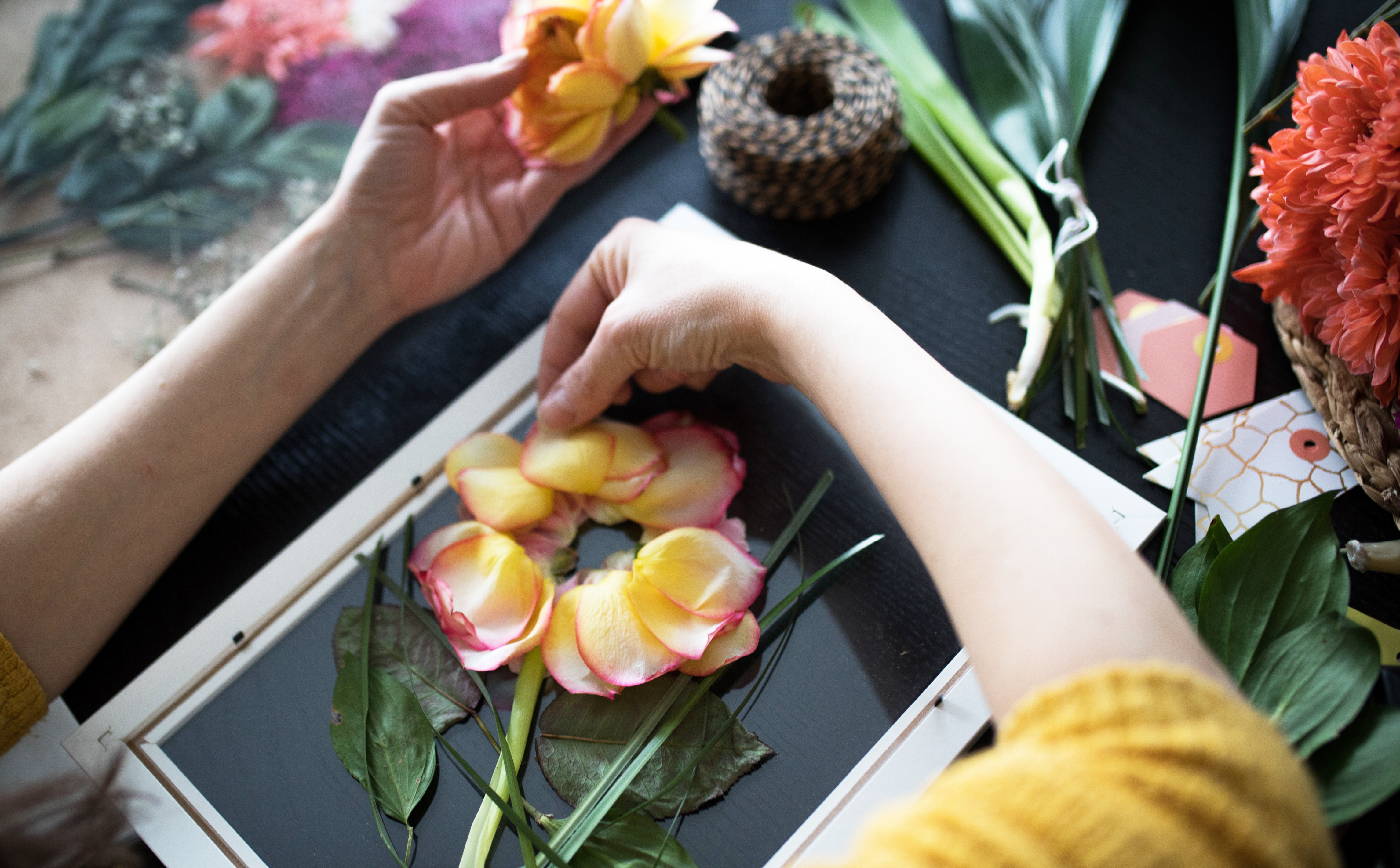 What to Put in Your Picture Frames This Spring (That Isn't a Print ...